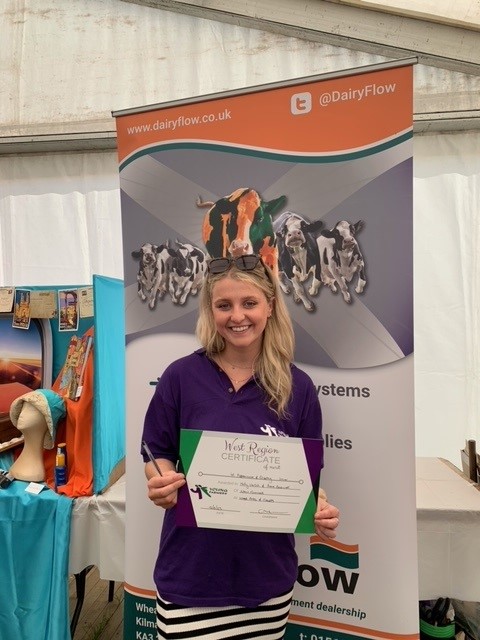 West Arts & Crafts - Scottish Association of Young Farmers Clubs